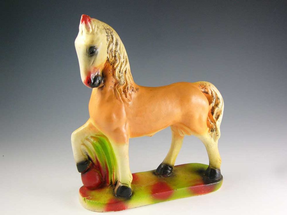 Chalk Talk: Collecting Carnival Chalkware - Discover Vintage America