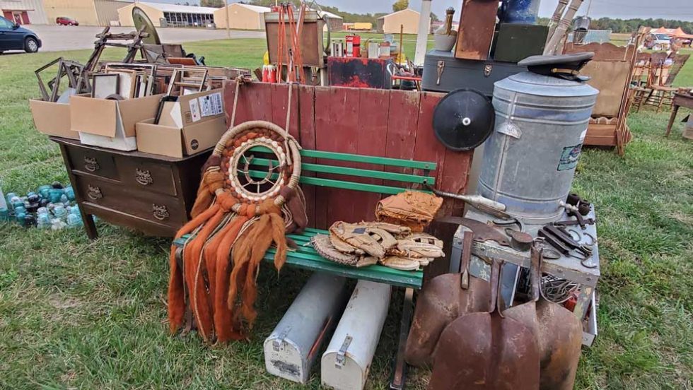 Customers, vendors are paramount to these stores’ success - Discover ...