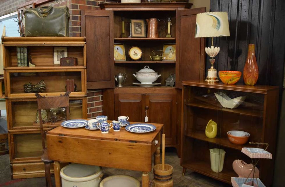 Customers, vendors are paramount to these stores’ success - Discover ...